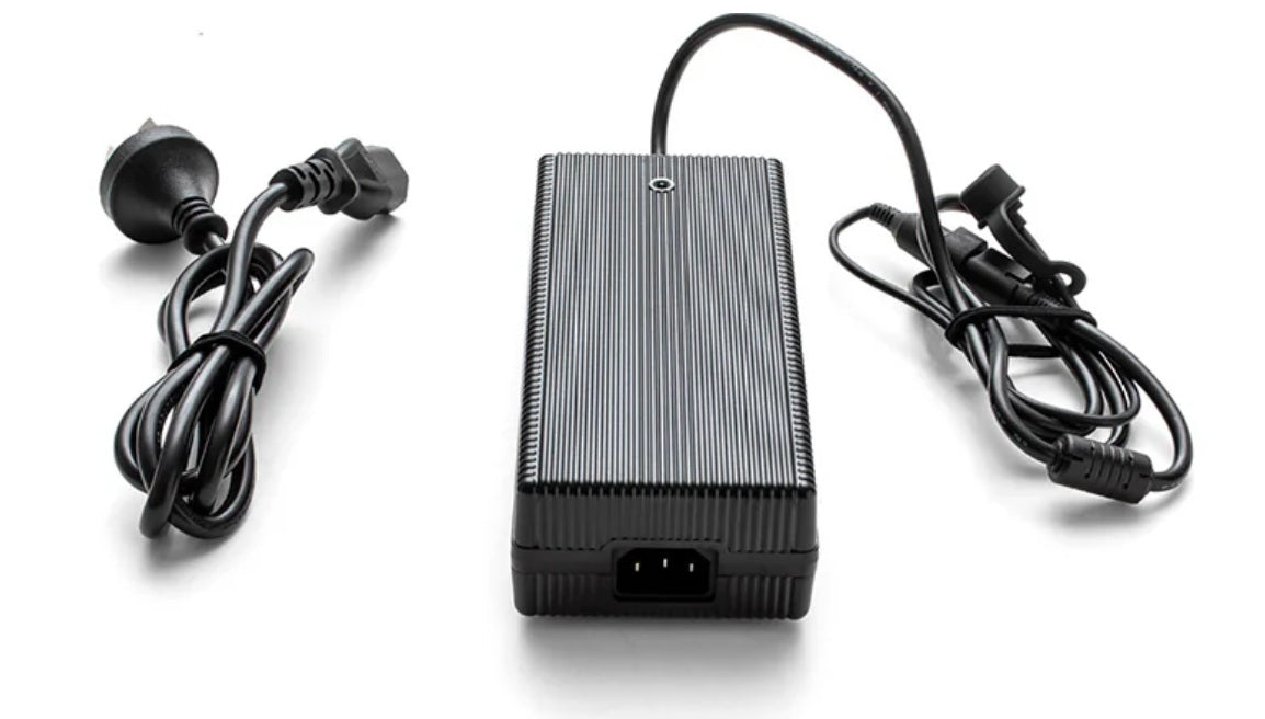 Charger for Dot Electric Skateboards 168W 3.5A – Ben Buckler Boards